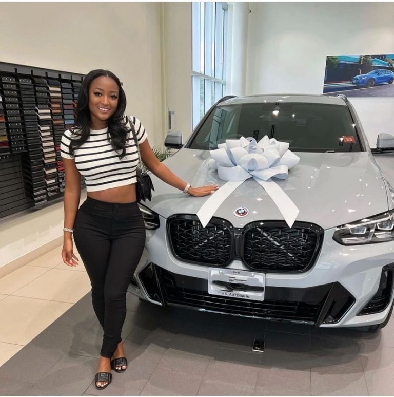 MONEY MIKE DID AN UPGRADE – JamaicanmateyangroupiePinkwall